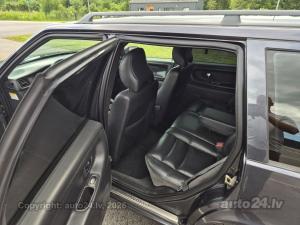 Grey Volvo V70 1999 in Tallinn, with an engine capacity of 2.50 L and mileage of 442 thousand km for 2000 €, photo 8 on AUTOMOTO.COM.LV