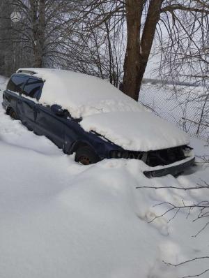 Grey Volvo V70 2000 in Varena, with an engine capacity of 2.46 L and mileage of 400 thousand km for 1700 €, photo 3 on AUTOMOTO.COM.LV