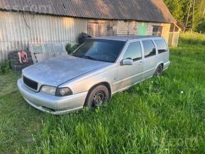 Pelēks Volvo V70 2000 Rēzekne, ar dzinēja tilpumu 2.50 L un nobraukumu 400 tūkst. km par 500 €, foto 3 vietnē AUTOMOTO.COM.LV