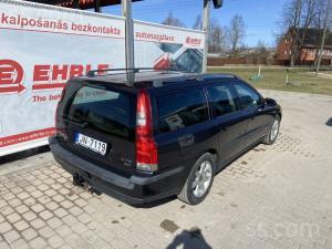 Pelēks Volvo V70 2000 Balvi, ar dzinēja tilpumu 2.50 L un nobraukumu 0 tūkst. km par 1450 €, foto 6 vietnē AUTOMOTO.COM.LV