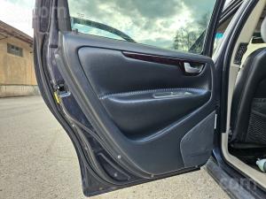 Pelēks Volvo V70 2000 Jēkabpils, ar dzinēja tilpumu 2.50 L un nobraukumu 405 tūkst. km par 2900 €, foto 9 vietnē AUTOMOTO.COM.LV