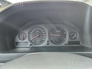 Pelēks Volvo V70 2000 Jēkabpils, ar dzinēja tilpumu 2.50 L un nobraukumu 405 tūkst. km par 2900 €, foto 11 vietnē AUTOMOTO.COM.LV