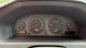 Pelēks Volvo V70 2000 Rīga, ar dzinēja tilpumu 2.50 L un nobraukumu 439 tūkst. km par 1300 €, foto 14 vietnē AUTOMOTO.COM.LV