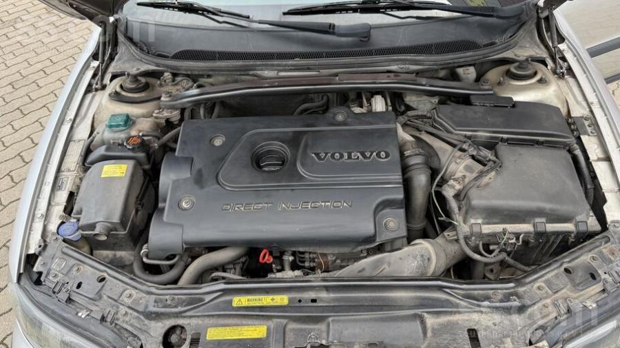 Pelēks Volvo V70 2000 Rīga, ar dzinēja tilpumu 2.50 L un nobraukumu 439 tūkst. km par 1300 €, foto 17 vietnē AUTOMOTO.COM.LV