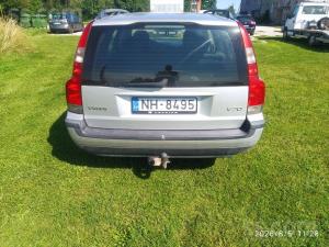 Pelēks Volvo V70 2000 Valka, ar dzinēja tilpumu 2.50 L un nobraukumu 373 tūkst. km par 500 €, foto 11 vietnē AUTOMOTO.COM.LV