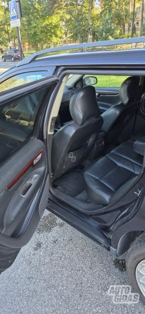 Pelēks Volvo V70 2000 Alīta, ar dzinēja tilpumu 2.50 L un nobraukumu 388 tūkst. km par 690 €, foto 11 vietnē AUTOMOTO.COM.LV