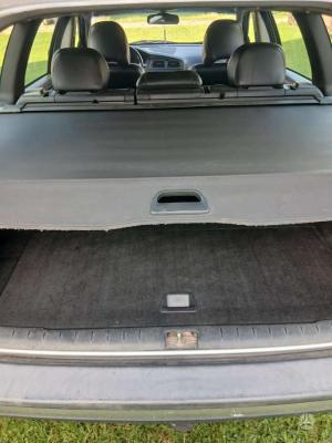 Grey Volvo V70 2000 in Panevezys, with an engine capacity of 2.46 L and mileage of 329 thousand km for 1350 €, photo 11 on AUTOMOTO.COM.LV