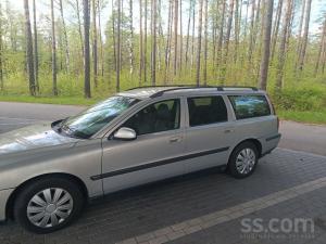 Pelēks Volvo V70 2001 Jūrmala, ar dzinēja tilpumu 2.50 L un nobraukumu 492 tūkst. km par 500 €, foto  vietnē AUTOMOTO.COM.LV