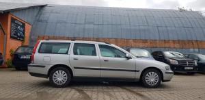 Pelēks Volvo V70 2001 Valmiera, ar dzinēja tilpumu 2.40 L un nobraukumu 404 tūkst. km par 1550 €, foto 3 vietnē AUTOMOTO.COM.LV