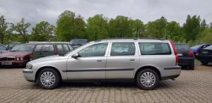 Pelēks Volvo V70 2001 Valmiera, ar dzinēja tilpumu 2.40 L un nobraukumu 404 tūkst. km par 1550 €, foto 7 vietnē AUTOMOTO.COM.LV
