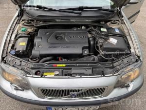 Pelēks Volvo V70 2001 Aizkraukle, ar dzinēja tilpumu 2.50 L un nobraukumu 356 tūkst. km par 1450 €, foto 8 vietnē AUTOMOTO.COM.LV