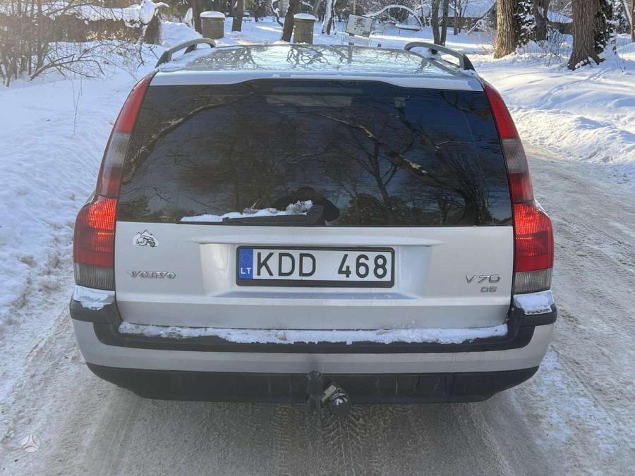 Pelēks Volvo V70 2002 Viļņa, ar dzinēja tilpumu 2.40 L un nobraukumu 358 tūkst. km par 750 €, foto 6 vietnē AUTOMOTO.COM.LV