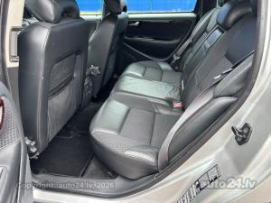 Pelēks Volvo V70 2002 Paide, ar dzinēja tilpumu 2.40 L un nobraukumu 491 tūkst. km par 2590 €, foto 10 vietnē AUTOMOTO.COM.LV