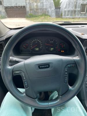Pelēks Volvo V70 2002 Rīga, ar dzinēja tilpumu 2.40 L un nobraukumu 411 tūkst. km par 890 €, foto 7 vietnē AUTOMOTO.COM.LV