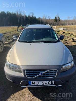 Pelēks Volvo V70 2002 Kuldīga, ar dzinēja tilpumu 2.40 L un nobraukumu 354 tūkst. km par 1010 €, foto 5 vietnē AUTOMOTO.COM.LV