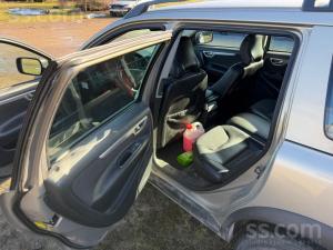 Pelēks Volvo V70 2002 Kuldīga, ar dzinēja tilpumu 2.40 L un nobraukumu 354 tūkst. km par 1010 €, foto 9 vietnē AUTOMOTO.COM.LV