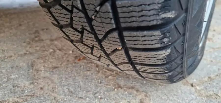 Pelēks Volvo V70 2002 Valmiera, ar dzinēja tilpumu 2.40 L un nobraukumu 467 tūkst. km par 1300 €, foto 12 vietnē AUTOMOTO.COM.LV