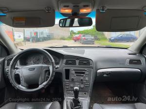Серый Вольво В70 2002 в Нарва, объемом двигателя 2.40 л и пробегом 315 тыс. км за 999 €, фото 11 на AUTOMOTO.COM.LV