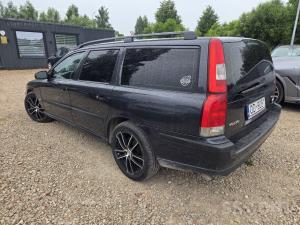 Pelēks Volvo V70 2002 Jelgava, ar dzinēja tilpumu 2.40 L un nobraukumu 0 tūkst. km par 1700 €, foto 4 vietnē AUTOMOTO.COM.LV
