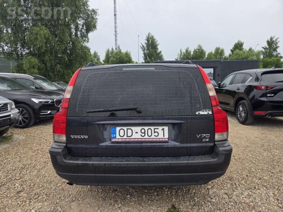 Pelēks Volvo V70 2002 Jelgava, ar dzinēja tilpumu 2.40 L un nobraukumu 0 tūkst. km par 1700 €, foto 9 vietnē AUTOMOTO.COM.LV