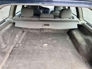 Grey Volvo V70 2002 in Vilnius, with an engine capacity of 2.40 L and mileage of 320 thousand km for 1450 €, photo 13 on AUTOMOTO.COM.LV