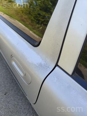 Pelēks Volvo V70 2002 Daugavpils, ar dzinēja tilpumu 2.40 L un nobraukumu 350 tūkst. km par 800 €, foto 7 vietnē AUTOMOTO.COM.LV