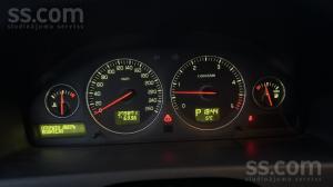Pelēks Volvo V70 2002 Rīga, ar dzinēja tilpumu 2.40 L un nobraukumu 381 tūkst. km par 2000 €, foto 6 vietnē AUTOMOTO.COM.LV