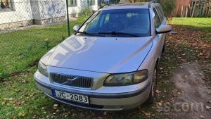 Volvo V70 2002 Preiļi vietnē Pelēks Volvo V70 2002 Preiļi, ar dzinēja tilpumu 2.40 L un nobraukumu 431 tūkst. km par 1500 €, foto 1 vietnē AUTOMOTO.COM.LV