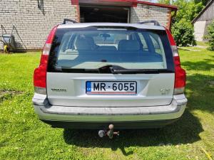 Pelēks Volvo V70 2003 Jelgava, ar dzinēja tilpumu 2.50 L un nobraukumu 354 tūkst. km par 1250 €, foto 5 vietnē AUTOMOTO.COM.LV
