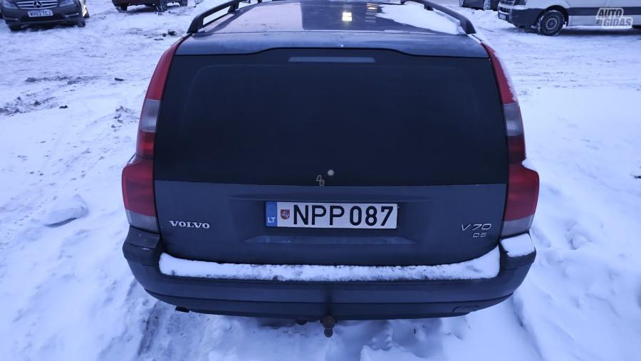 Pelēks Volvo V70 2003 Klaipėda, ar dzinēja tilpumu 2.40 L un nobraukumu 475 tūkst. km par 550 €, foto 4 vietnē AUTOMOTO.COM.LV