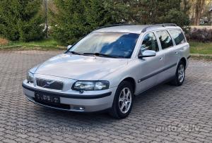 Серый Вольво В70 2003 в Пайде, объемом двигателя 2.40 л и пробегом 378 тыс. км за 3150 €, фото 4 на AUTOMOTO.COM.LV