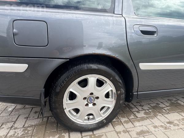 Серый Вольво В70 2003 в Айзкраукле, объемом двигателя 2.40 л и пробегом 478 тыс. км за 1550 €, фото 4 на AUTOMOTO.COM.LV
