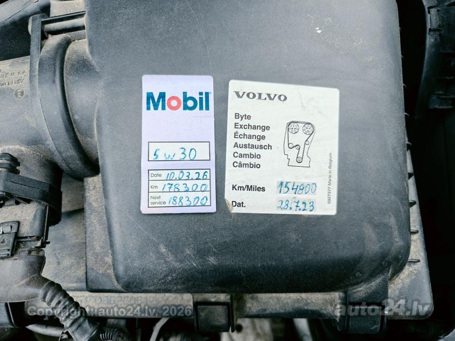 Grey Volvo V70 2003 in Tallinn, with an engine capacity of 2.40 L and mileage of 181 thousand km for 4300 €, photo 7 on AUTOMOTO.COM.LV