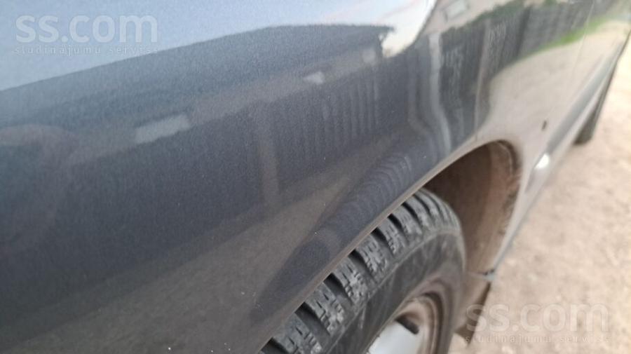 Pelēks Volvo V70 2003 Daugavpils, ar dzinēja tilpumu 2.40 L un nobraukumu 397 tūkst. km par 1550 €, foto 12 vietnē AUTOMOTO.COM.LV