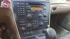 Pelēks Volvo V70 2003 Daugavpils, ar dzinēja tilpumu 2.40 L un nobraukumu 397 tūkst. km par 1550 €, foto 24 vietnē AUTOMOTO.COM.LV