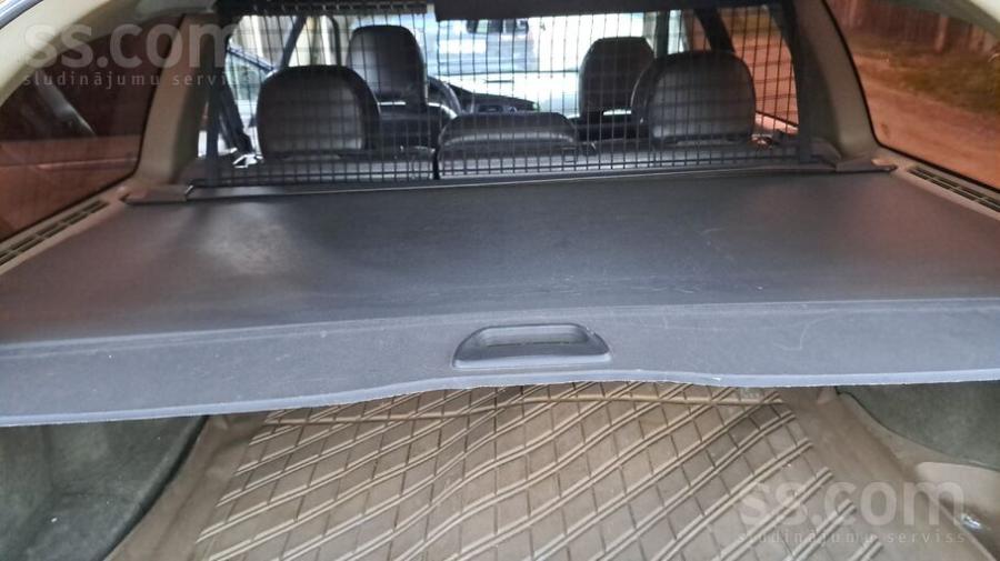 Pelēks Volvo V70 2003 Daugavpils, ar dzinēja tilpumu 2.40 L un nobraukumu 397 tūkst. km par 1550 €, foto 33 vietnē AUTOMOTO.COM.LV