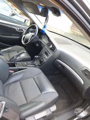 Pelēks Volvo V70 2003 Akmenė, ar dzinēja tilpumu 2.40 L un nobraukumu 387 tūkst. km par 750 €, foto 8 vietnē AUTOMOTO.COM.LV