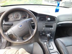 Pelēks Volvo V70 2003 Akmenė, ar dzinēja tilpumu 2.40 L un nobraukumu 387 tūkst. km par 750 €, foto 11 vietnē AUTOMOTO.COM.LV