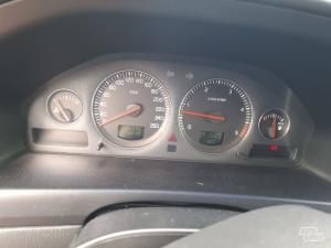 Pelēks Volvo V70 2003 Akmenė, ar dzinēja tilpumu 2.40 L un nobraukumu 387 tūkst. km par 750 €, foto 12 vietnē AUTOMOTO.COM.LV
