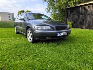 Pelēks Volvo V70 2003 Gulbene, ar dzinēja tilpumu 2.40 L un nobraukumu 600 tūkst. km par 1390 €, foto 4 vietnē AUTOMOTO.COM.LV