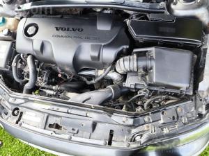 Pelēks Volvo V70 2003 Gulbene, ar dzinēja tilpumu 2.40 L un nobraukumu 600 tūkst. km par 1390 €, foto 6 vietnē AUTOMOTO.COM.LV