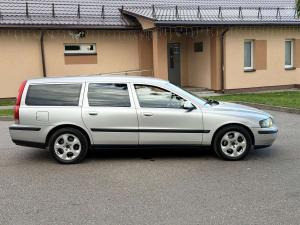 Pelēks Volvo V70 2003 Šalčininkai, ar dzinēja tilpumu 2.40 L un nobraukumu 438 tūkst. km par 1300 €, foto 7 vietnē AUTOMOTO.COM.LV