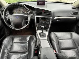 Pelēks Volvo V70 2004 Rīga, ar dzinēja tilpumu 2.40 L un nobraukumu 348 tūkst. km par 1700 €, foto 8 vietnē AUTOMOTO.COM.LV