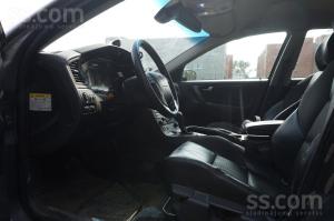 Grey Volvo V70 2004 in Jurmala, with an engine capacity of 2.40 L and mileage of 329 thousand km for 650 €, photo 10 on AUTOMOTO.COM.LV