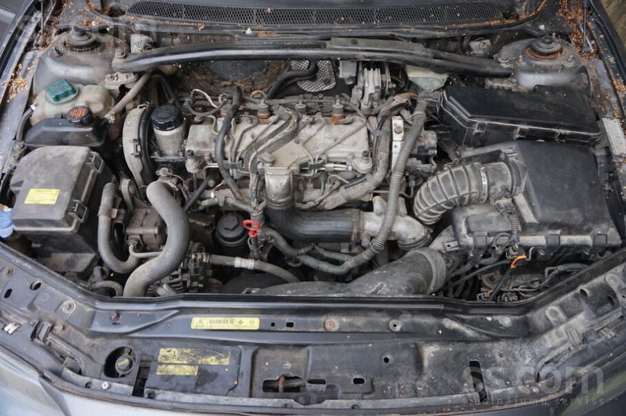 Grey Volvo V70 2004 in Jurmala, with an engine capacity of 2.40 L and mileage of 329 thousand km for 650 €, photo 17 on AUTOMOTO.COM.LV