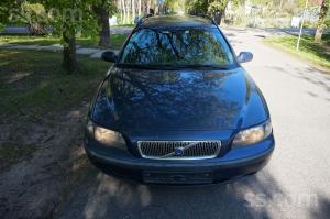 Grey Volvo V70 2004 in Jurmala, with an engine capacity of 2.40 L and mileage of 329 thousand km for 650 €, photo 18 on AUTOMOTO.COM.LV