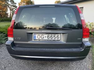 Серый Вольво В70 2004 в Рига, объемом двигателя 2.40 л и пробегом 320 тыс. км за 2750 €, фото 3 на AUTOMOTO.COM.LV