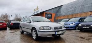 Pelēks Volvo V70 2004 Valmiera, ar dzinēja tilpumu 0.00 L un nobraukumu 343 tūkst. km par 1750 €, foto  vietnē AUTOMOTO.COM.LV