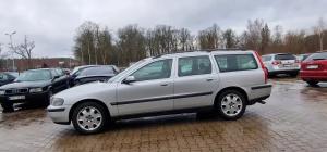 Pelēks Volvo V70 2004 Valmiera, ar dzinēja tilpumu 0.00 L un nobraukumu 343 tūkst. km par 1750 €, foto 6 vietnē AUTOMOTO.COM.LV