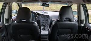 Grey Volvo V70 2004 in Balvi, with an engine capacity of 2.40 L and mileage of 401 thousand km for 1400 €, photo 3 on AUTOMOTO.COM.LV